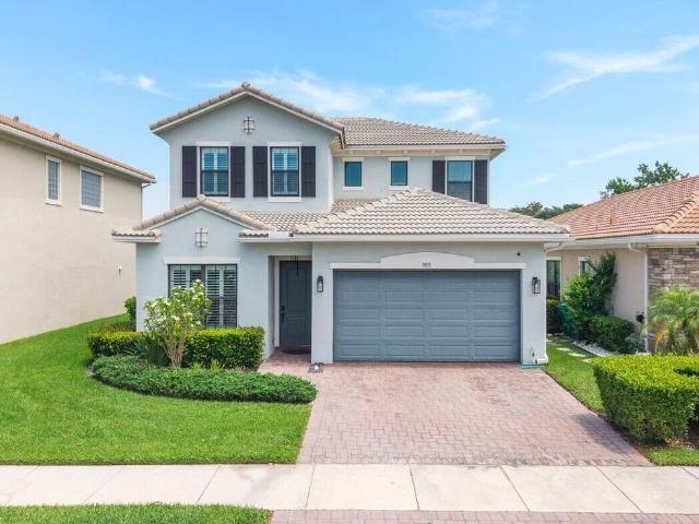 4 bedroom luxury Villa for sale in Coral Springs, Florida