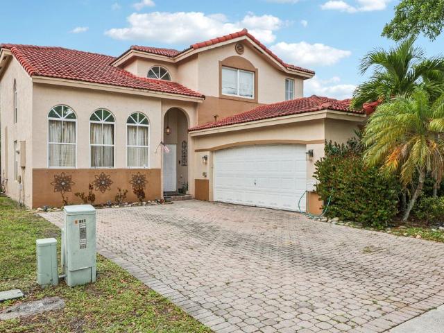 4 bedroom luxury Villa for sale in Davie, Florida