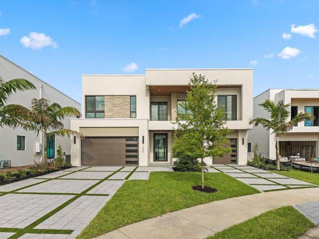 4 bedroom luxury Villa for sale in Delray Beach, Florida