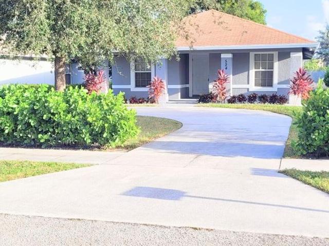 4 bedroom luxury Villa for sale in Delray Beach, Florida
