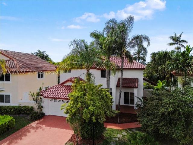 4 bedroom luxury Villa for sale in Doral, United States
