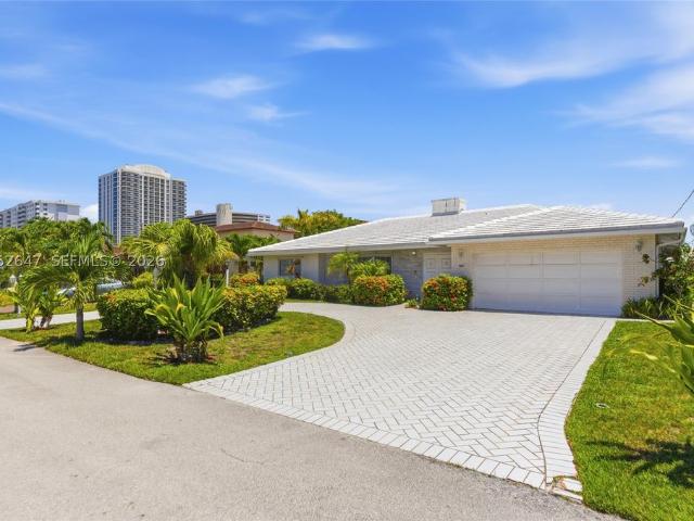 4 bedroom luxury Villa for sale in Fort Lauderdale, Florida
