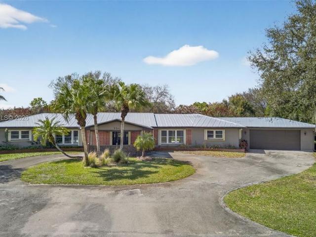 4 bedroom luxury Villa for sale in Fort Pierce, Florida