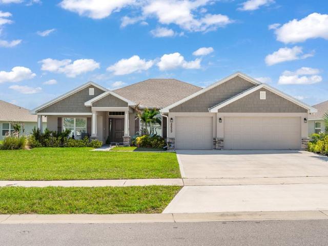 4 bedroom luxury Villa for sale in Fort Pierce, Florida