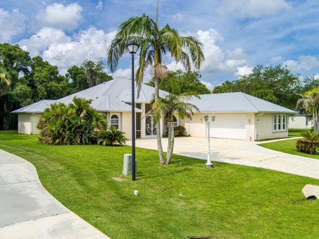 4 bedroom luxury Villa for sale in Fort Pierce, United States