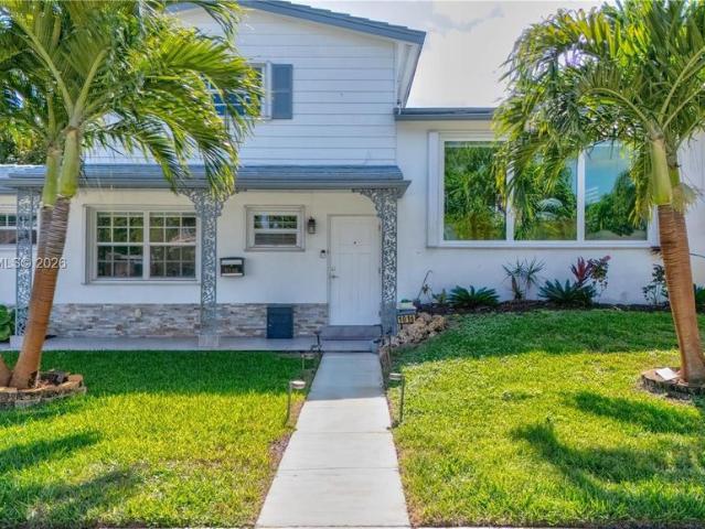 4 bedroom luxury Villa for sale in Hallandale, Florida