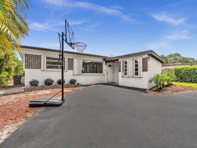 4 bedroom luxury Villa for sale in Hollywood, United States