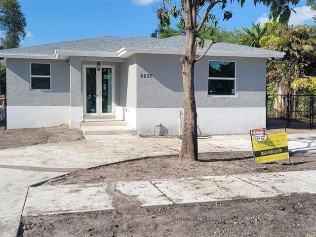 4 bedroom luxury Villa for sale in Hollywood, United States