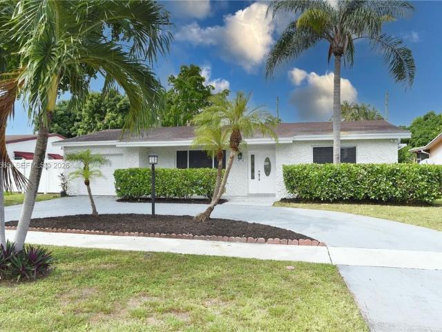 4 bedroom luxury Villa for sale in Hollywood, United States