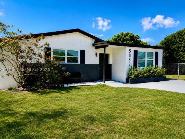 4 bedroom luxury Villa for sale in Hollywood, United States