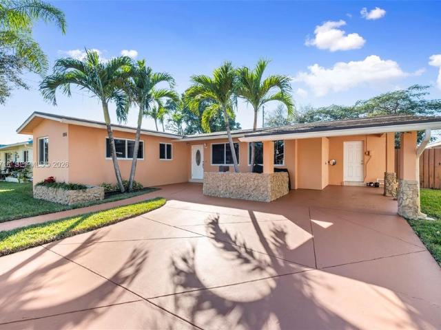 4 bedroom luxury Villa for sale in Hollywood, United States