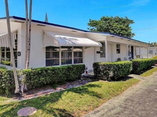 4 bedroom luxury Villa for sale in Hollywood, United States