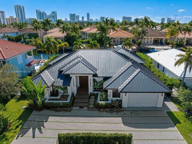 4 bedroom luxury Villa for sale in Hollywood, United States