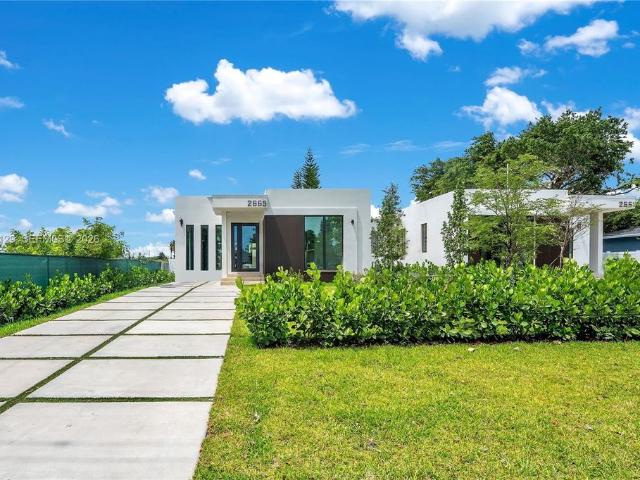 4 bedroom luxury Villa for sale in Hollywood, Florida