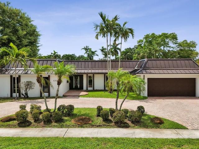 4 bedroom luxury Villa for sale in Hollywood, Florida
