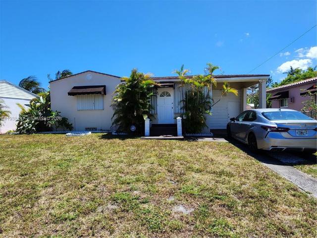 4 bedroom luxury Villa for sale in Hollywood, Florida