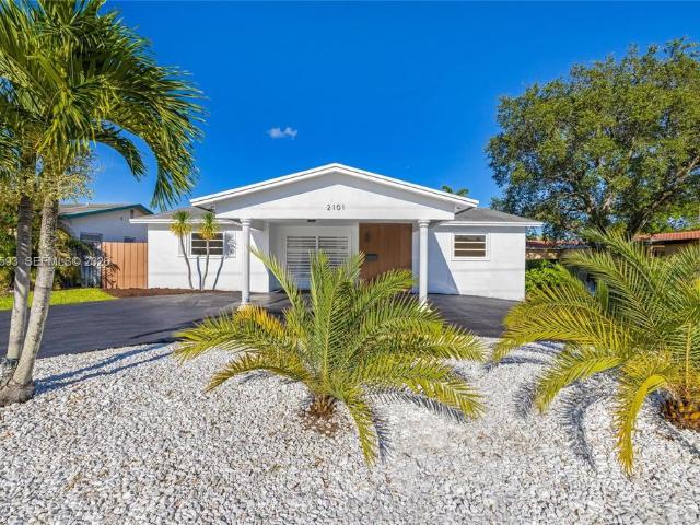 4 bedroom luxury Villa for sale in Hollywood, Florida