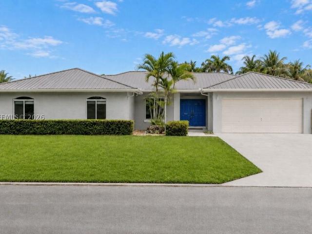 4 bedroom luxury Villa for sale in Homestead, Florida