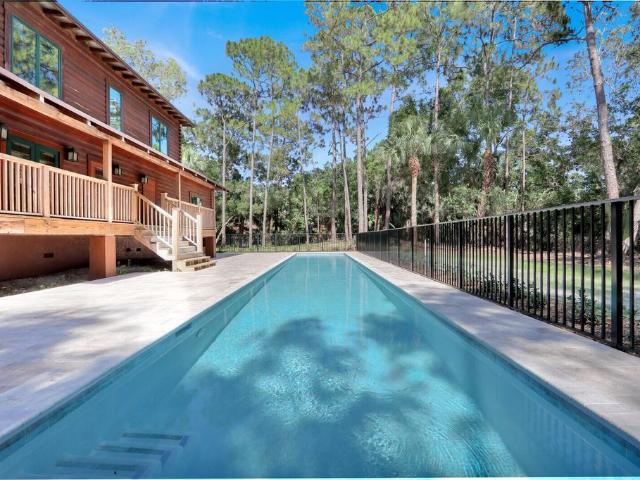 4 bedroom luxury Villa for sale in Jupiter, Florida