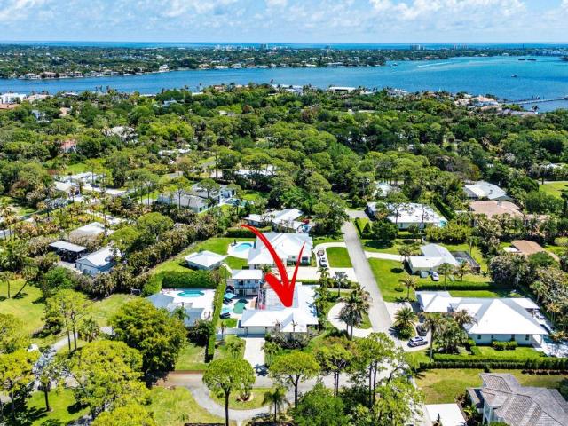 4 bedroom luxury Villa for sale in Jupiter, Florida