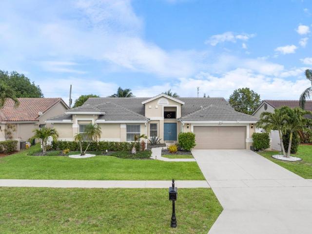 4 bedroom luxury Villa for sale in Lake Worth, Florida
