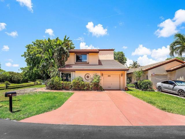 4 bedroom luxury Villa for sale in Lake Worth, Florida