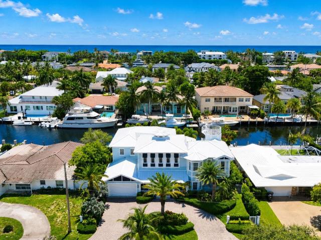4 bedroom luxury Villa for sale in Lighthouse PT, United States