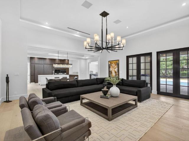 4 bedroom luxury Villa for sale in Palm Beach Gardens, Florida