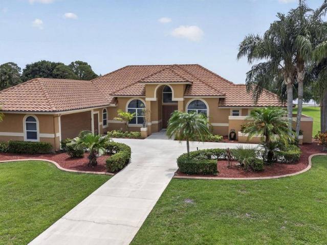 4 bedroom luxury Villa for sale in Palm Beach Gardens, Florida
