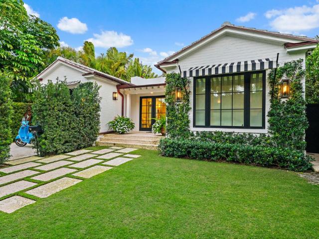4 bedroom luxury Villa for sale in Palm Beach, Florida