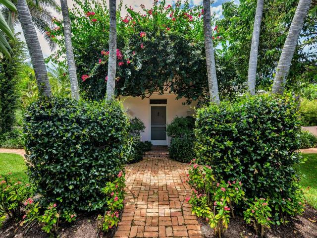 4 bedroom luxury Villa for sale in Palm Beach, Florida