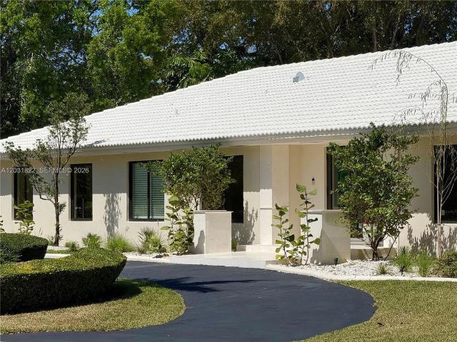 4 bedroom luxury Villa for sale in Palmetto Bay, United States