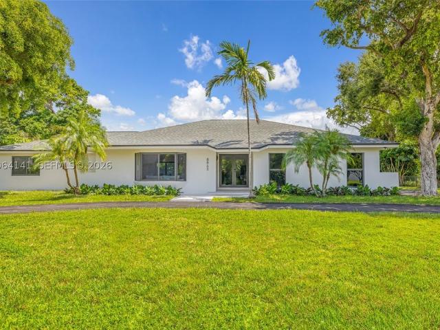 4 bedroom luxury Villa for sale in Palmetto Bay, United States
