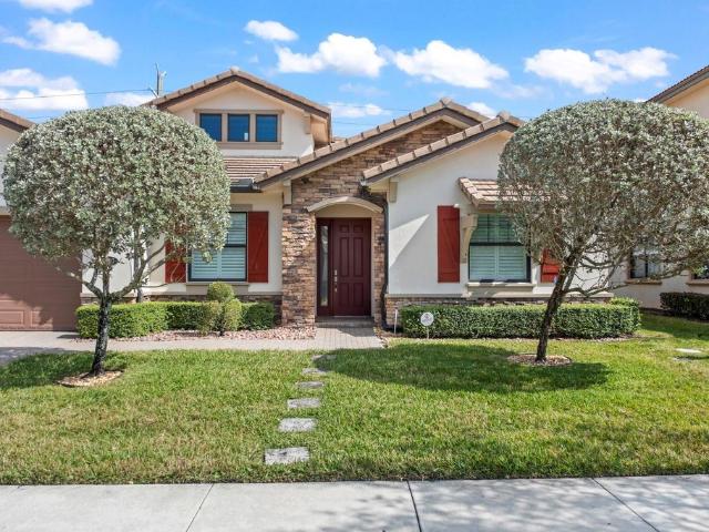 4 bedroom luxury Villa for sale in Parkland, Florida