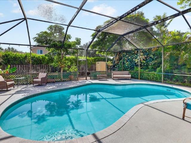 4 bedroom luxury Villa for sale in Parkland, Florida