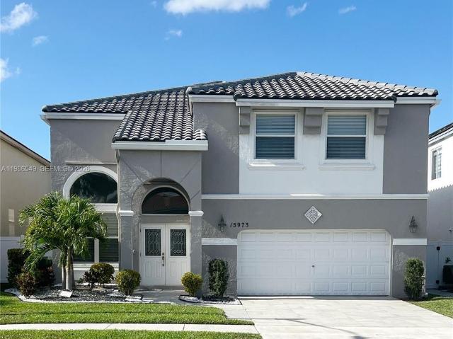 4 bedroom luxury Villa for sale in Pembroke Pines, Florida