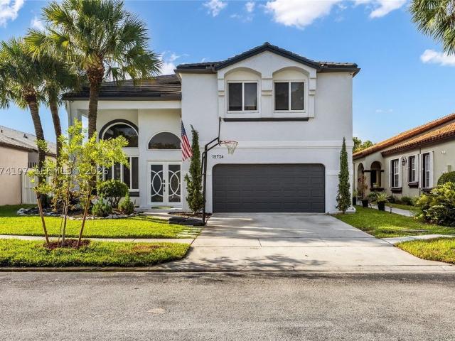 4 bedroom luxury Villa for sale in Pembroke Pines, United States