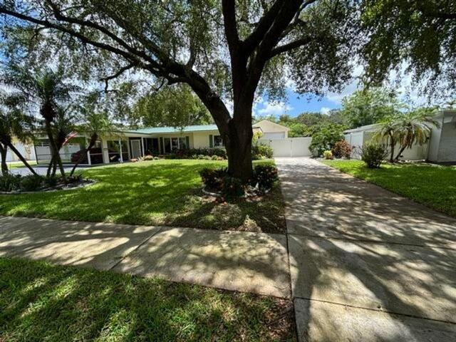 4 bedroom luxury Villa for sale in Plantation, United States