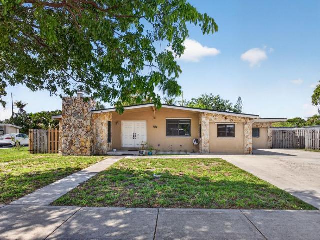 4 bedroom luxury Villa for sale in Pompano Beach, Florida