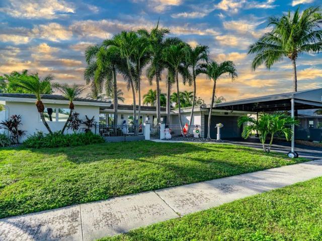 4 bedroom luxury Villa for sale in Pompano Beach, Florida