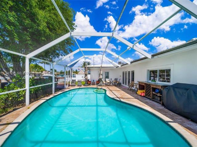 4 bedroom luxury Villa for sale in Pompano Beach, Florida