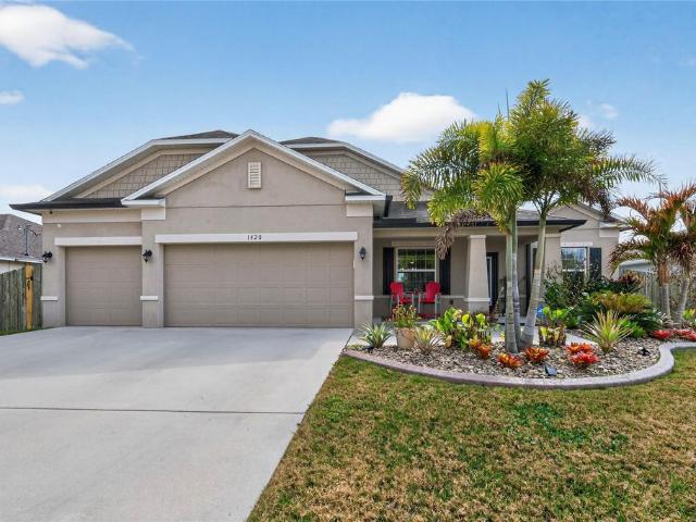 4 bedroom luxury Villa for sale in Port Saint Lucie, Florida