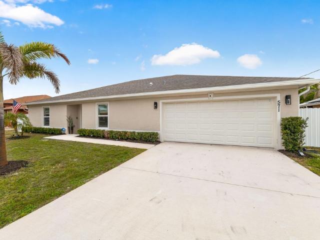 4 bedroom luxury Villa for sale in Port Saint Lucie, Florida