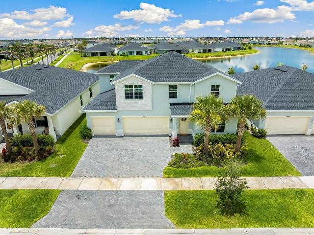 4 bedroom luxury Villa for sale in Port Saint Lucie, Florida