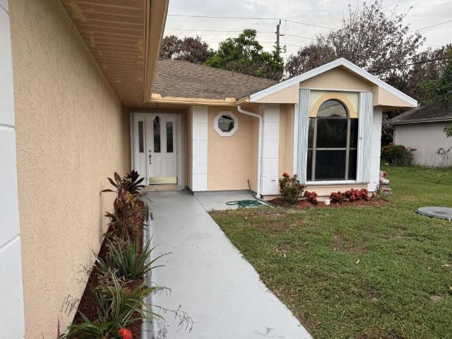4 bedroom luxury Villa for sale in Port Saint Lucie, Florida