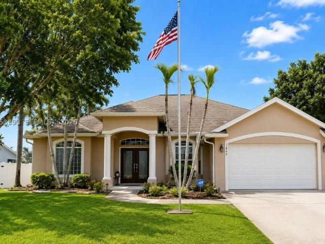 4 bedroom luxury Villa for sale in Port Saint Lucie, Florida