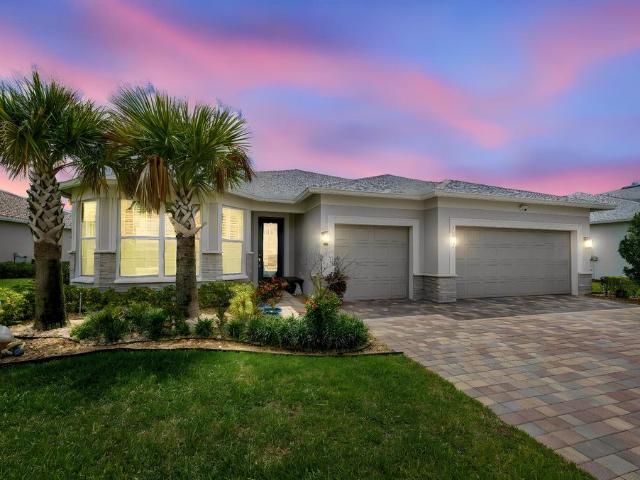 4 bedroom luxury Villa for sale in Port Saint Lucie, Florida