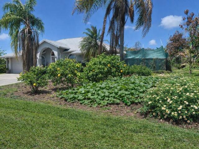 4 bedroom luxury Villa for sale in Port Saint Lucie, United States