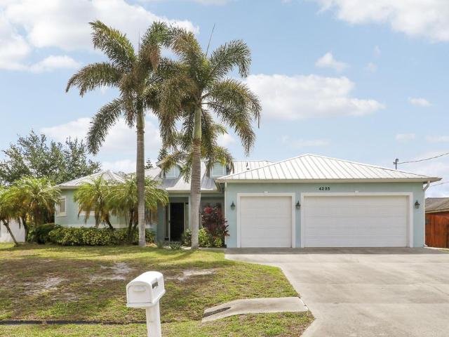 4 bedroom luxury Villa for sale in Port Saint Lucie, United States