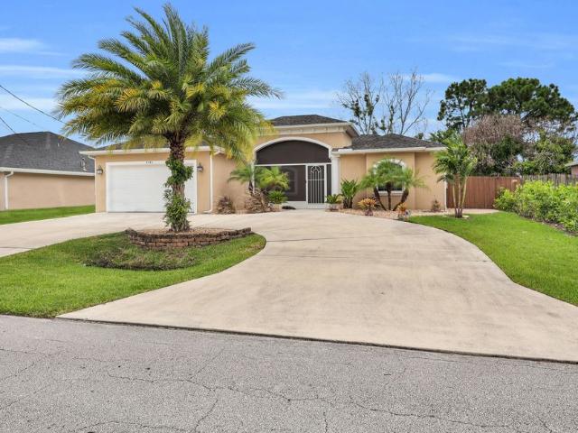 4 bedroom luxury Villa for sale in Port Saint Lucie, United States